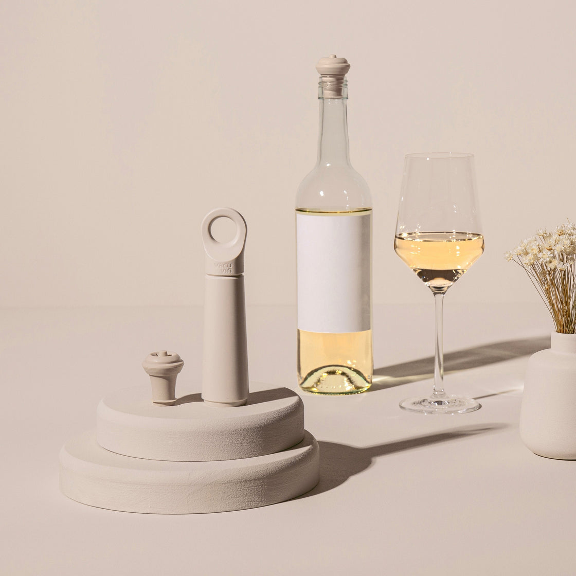Stoppers & Savers | Preserve Freshness with Ease | Vacu Vin USA Inc.